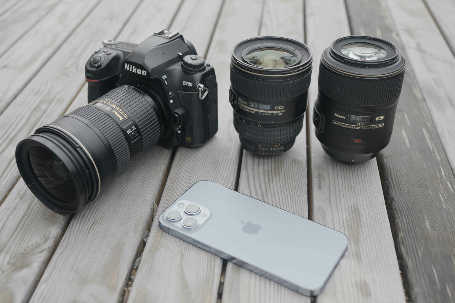 DSLR v Phone Cameras: Pros & Cons for Beginner Photographers